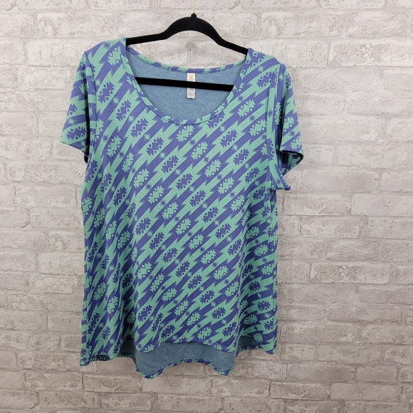 LuLaRoe | Tops | Lularue Top Womens Xl | Poshmark